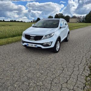 Balts Kia Sportage 2011 Radviliškis, ar dzinēja tilpumu 1.69 L un nobraukumu 238 tūkst. km par 6500 €, foto  vietnē AUTOMOTO.COM.LV