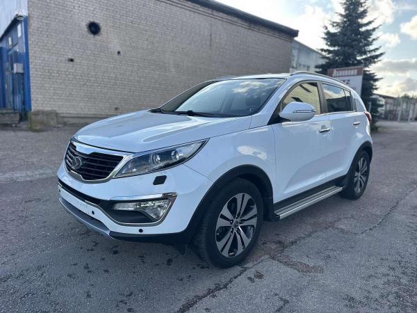 Balts Kia Sportage 2011 Tauragė, ar dzinēja tilpumu 1.69 L un nobraukumu 220 tūkst. km par 5300 €, foto 5 vietnē AUTOMOTO.COM.LV
