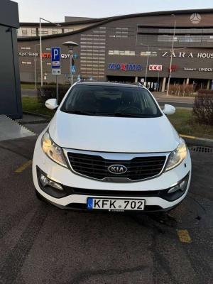 Белый Киа Sportage 2011 в Вильнюс, объемом двигателя 2.00 л и пробегом 301 тыс. км за 4900 €, фото  на AUTOMOTO.COM.LV
