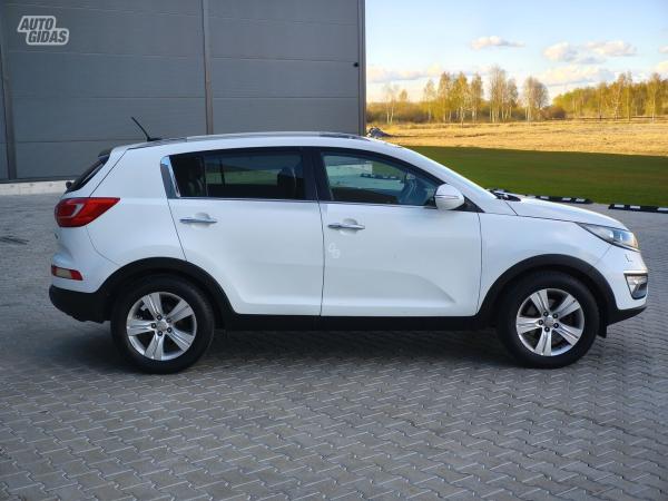 Balts Kia Sportage 2012 Šauļi, ar dzinēja tilpumu 1.60 L un nobraukumu 340 tūkst. km par 4800 €, foto 4 vietnē AUTOMOTO.COM.LV