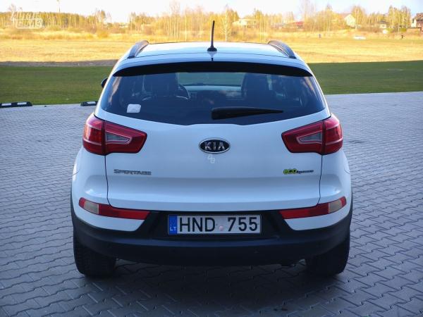 Balts Kia Sportage 2012 Šauļi, ar dzinēja tilpumu 1.60 L un nobraukumu 340 tūkst. km par 4800 €, foto 6 vietnē AUTOMOTO.COM.LV