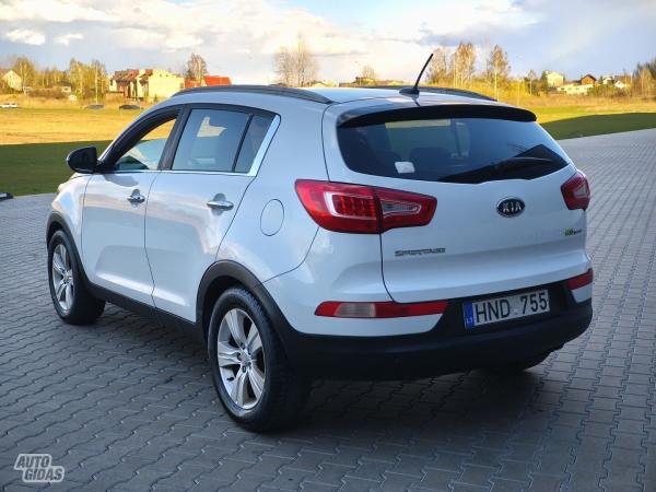 Balts Kia Sportage 2012 Šauļi, ar dzinēja tilpumu 1.60 L un nobraukumu 340 tūkst. km par 4800 €, foto 7 vietnē AUTOMOTO.COM.LV