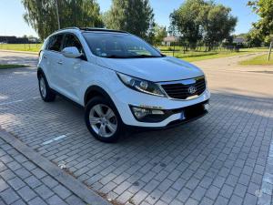 White Kia Sportage 2012 in Taurage, with an engine capacity of 1.69 L and mileage of 270 thousand km for 5800 €, photo  on AUTOMOTO.COM.LV