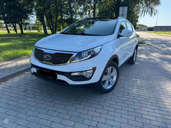 Белый Киа Sportage 2012 в Таураге, объемом двигателя 1.69 л и пробегом 270 тыс. км за 5800 €, фото 3 на AUTOMOTO.COM.LV