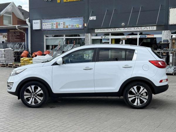 Белый Киа Sportage 2013 в Таураге, объемом двигателя 1.69 л и пробегом 233 тыс. км за 5999 €, фото 9 на AUTOMOTO.COM.LV