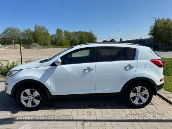 Белый Киа Sportage 2013 в Раквере, объемом двигателя 2.00 л и пробегом 121 тыс. км за 9490 €, фото 3 на AUTOMOTO.COM.LV