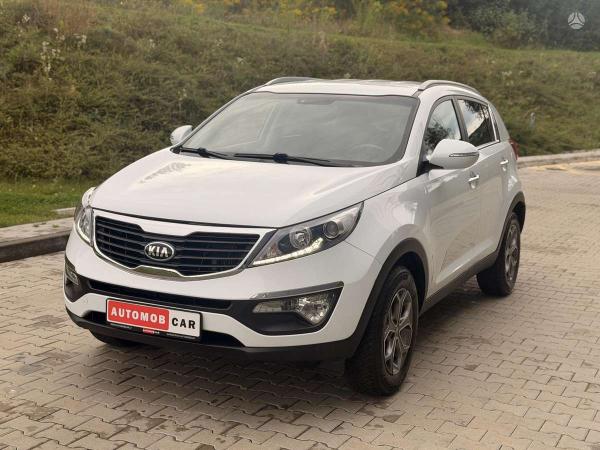 Белый Киа Sportage 2013 в Вильнюс, объемом двигателя 1.69 л и пробегом 144 тыс. км за 8250 €, фото 1 на AUTOMOTO.COM.LV