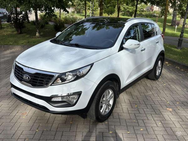 Balts Kia Sportage 2013 Joniškis, ar dzinēja tilpumu 2.00 L un nobraukumu 321 tūkst. km par 5450 €, foto 1 vietnē AUTOMOTO.COM.LV
