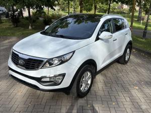 White Kia Sportage 2013 in Joniskis, with an engine capacity of 2.00 L and mileage of 321 thousand km for 5450 €, photo  on AUTOMOTO.COM.LV