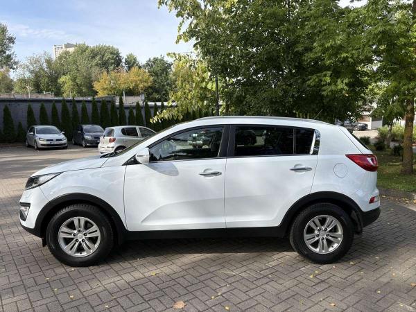 Balts Kia Sportage 2013 Joniškis, ar dzinēja tilpumu 2.00 L un nobraukumu 321 tūkst. km par 5450 €, foto 6 vietnē AUTOMOTO.COM.LV