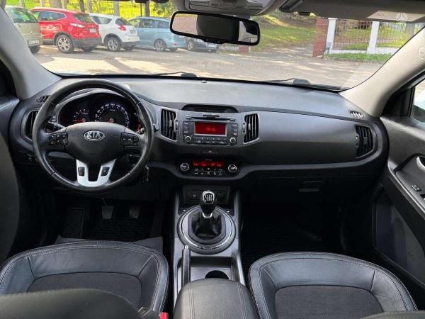 Balts Kia Sportage 2013 Joniškis, ar dzinēja tilpumu 2.00 L un nobraukumu 321 tūkst. km par 5450 €, foto 10 vietnē AUTOMOTO.COM.LV