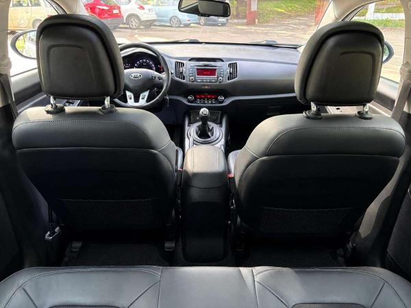 Balts Kia Sportage 2013 Joniškis, ar dzinēja tilpumu 2.00 L un nobraukumu 321 tūkst. km par 5450 €, foto 11 vietnē AUTOMOTO.COM.LV