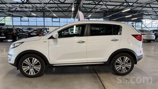 Balts Kia Sportage 2014 Rīga, ar dzinēja tilpumu 2.00 L un nobraukumu 148 tūkst. km par 8900 €, foto 2 vietnē AUTOMOTO.COM.LV