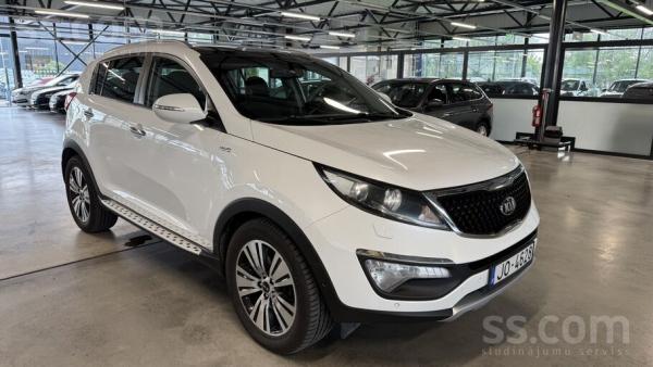 Balts Kia Sportage 2014 Rīga, ar dzinēja tilpumu 2.00 L un nobraukumu 148 tūkst. km par 8900 €, foto 6 vietnē AUTOMOTO.COM.LV