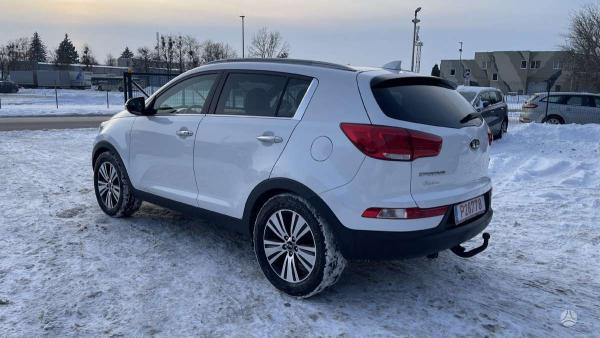 Белый Киа Sportage 2014 в Каунас, объемом двигателя 1.69 л и пробегом 160 тыс. км за 7700 €, фото 6 на AUTOMOTO.COM.LV