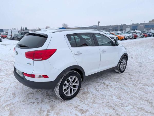 Balts Kia Sportage 2014 Tauragė, ar dzinēja tilpumu 1.69 L un nobraukumu 197 tūkst. km par 6200 €, foto 6 vietnē AUTOMOTO.COM.LV