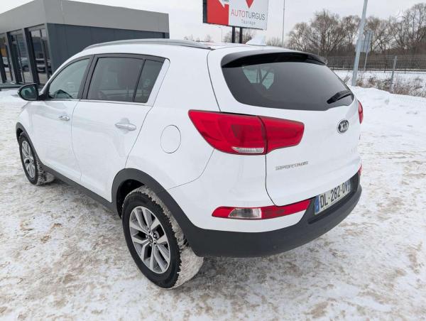 Balts Kia Sportage 2014 Tauragė, ar dzinēja tilpumu 1.69 L un nobraukumu 197 tūkst. km par 6200 €, foto 8 vietnē AUTOMOTO.COM.LV