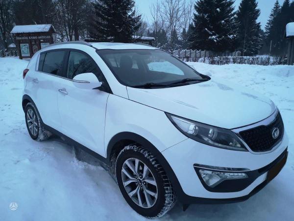 Белый Киа Sportage 2014 в Тельшяй, объемом двигателя 1.59 л и пробегом 204 тыс. км за 7150 €, фото 2 на AUTOMOTO.COM.LV