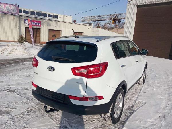 Balts Kia Sportage 2014 Alīta, ar dzinēja tilpumu 1.69 L un nobraukumu 240 tūkst. km par 6700 €, foto 11 vietnē AUTOMOTO.COM.LV