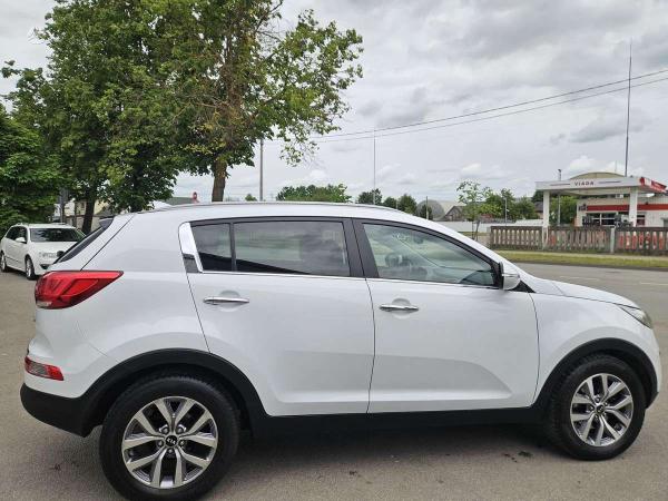 Белый Киа Sportage 2014 в Шяуляй, объемом двигателя 1.69 л и пробегом 197 тыс. км за 7750 €, фото 6 на AUTOMOTO.COM.LV
