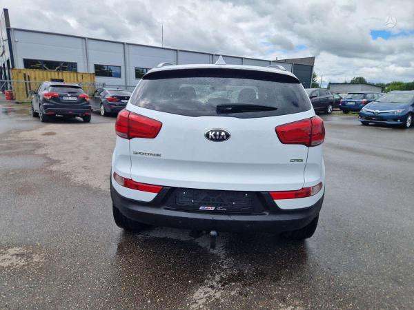 Белый Киа Sportage 2014 в Укмерге, объемом двигателя 1.69 л и пробегом 230 тыс. км за 6250 €, фото 7 на AUTOMOTO.COM.LV