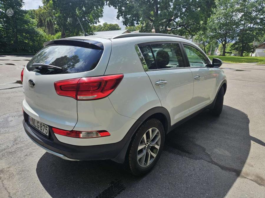 Balts Kia Sportage 2014 Viļņa, ar dzinēja tilpumu 2.00 L un nobraukumu 174 tūkst. km par 8950 €, foto 17 vietnē AUTOMOTO.COM.LV