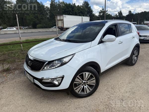 Белый Киа Sportage 2014 в Рига, объемом двигателя 1.70 л и пробегом 259 тыс. км за 7850 €, фото 2 на AUTOMOTO.COM.LV