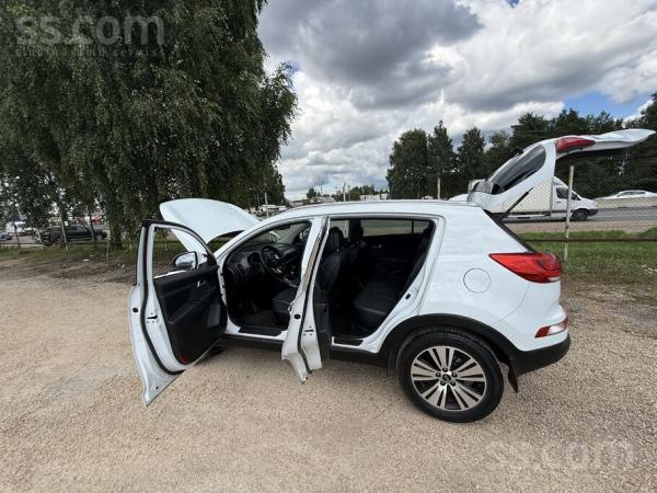 Белый Киа Sportage 2014 в Рига, объемом двигателя 1.70 л и пробегом 259 тыс. км за 7850 €, фото 7 на AUTOMOTO.COM.LV