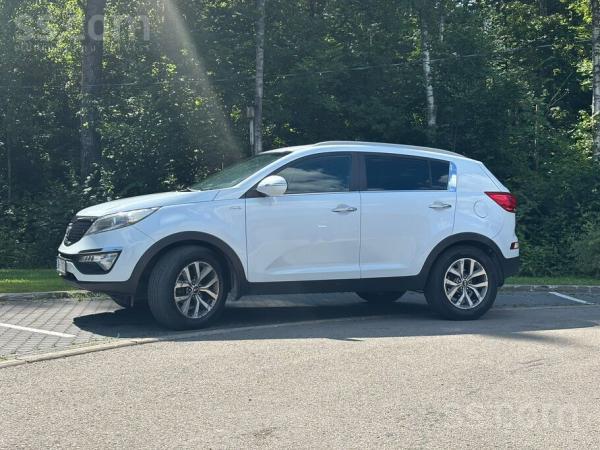 Balts Kia Sportage 2014 Rīga, ar dzinēja tilpumu 2.00 L un nobraukumu 253 tūkst. km par 8500 €, foto 4 vietnē AUTOMOTO.COM.LV