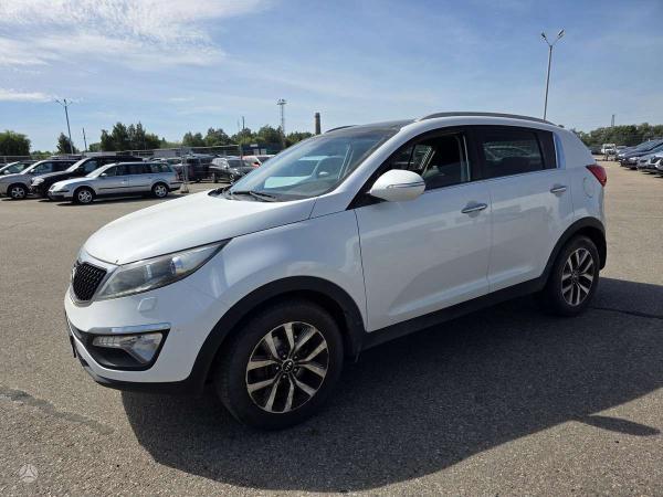 Белый Киа Sportage 2014 в Мариямполе, объемом двигателя 1.59 л и пробегом 298 тыс. км за 5200 €, фото 3 на AUTOMOTO.COM.LV