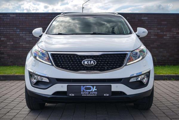 Белый Киа Sportage 2014 в Мариямполе, объемом двигателя 2.00 л и пробегом 186 тыс. км за 8950 €, фото 2 на AUTOMOTO.COM.LV