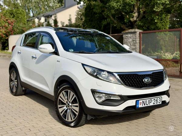 Киа Sportage 2014 в Вильнюс на AUTOMOTO.COM.LV Белый Киа Sportage 2014 в Вильнюс, объемом двигателя 2.00 л и пробегом 197 тыс. км за 7750 €, фото 3 на AUTOMOTO.COM.LV