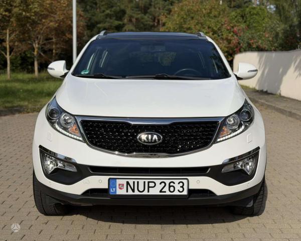 Киа Sportage 2014 в Вильнюс на AUTOMOTO.COM.LV Белый Киа Sportage 2014 в Вильнюс, объемом двигателя 2.00 л и пробегом 197 тыс. км за 7750 €, фото 7 на AUTOMOTO.COM.LV