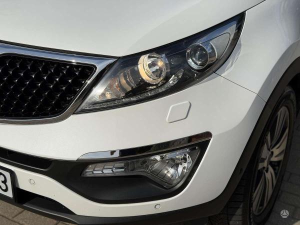 Киа Sportage 2014 в Вильнюс на AUTOMOTO.COM.LV Белый Киа Sportage 2014 в Вильнюс, объемом двигателя 2.00 л и пробегом 197 тыс. км за 7750 €, фото 11 на AUTOMOTO.COM.LV