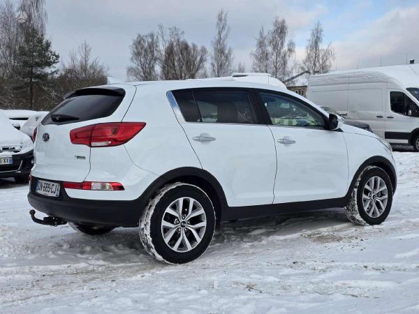 Balts Kia Sportage 2015 Tauragė, ar dzinēja tilpumu 1.69 L un nobraukumu 287 tūkst. km par 6500 €, foto 6 vietnē AUTOMOTO.COM.LV