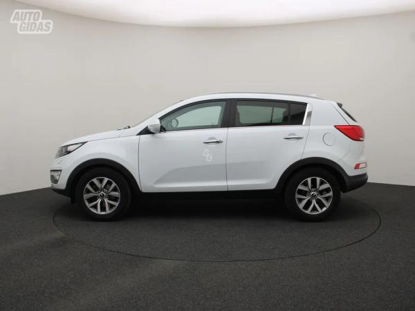 Balts Kia Sportage 2015 Viļņa, ar dzinēja tilpumu 1.60 L un nobraukumu 127 tūkst. km par 10999 €, foto 6 vietnē AUTOMOTO.COM.LV