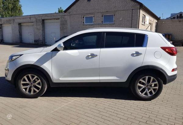 Balts Kia Sportage 2015 Šauļi, ar dzinēja tilpumu 1.69 L un nobraukumu 300 tūkst. km par 6700 €, foto 7 vietnē AUTOMOTO.COM.LV