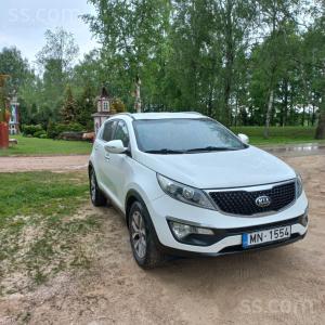 Белый Киа Sportage 2015 в Рига, объемом двигателя 1.70 л и пробегом 277 тыс. км за 7500 €, фото  на AUTOMOTO.COM.LV