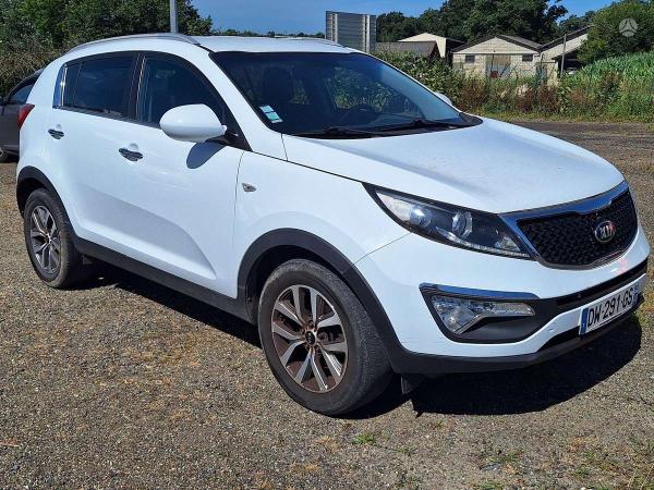 Белый Киа Sportage 2015 в Таураге, объемом двигателя 1.69 л и пробегом 174 тыс. км за 7300 €, фото 3 на AUTOMOTO.COM.LV
