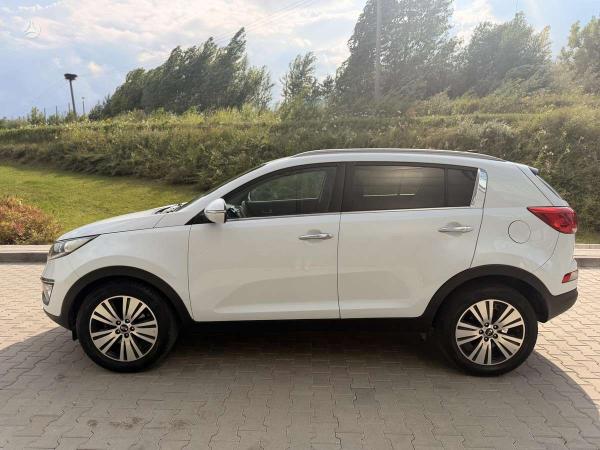 Белый Киа Sportage 2015 в Вильнюс, объемом двигателя 1.69 л и пробегом 177 тыс. км за 8350 €, фото 8 на AUTOMOTO.COM.LV