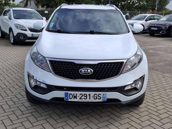 Balts Kia Sportage 2015 Tauragė, ar dzinēja tilpumu 1.69 L un nobraukumu 177 tūkst. km par 7400 €, foto 2 vietnē AUTOMOTO.COM.LV