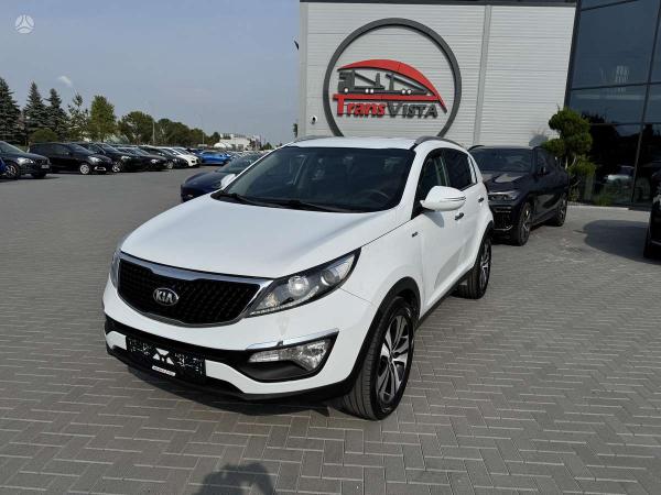 Balts Kia Sportage 2015 Telšiai, ar dzinēja tilpumu 2.00 L un nobraukumu 94 tūkst. km par 9300 €, foto 1 vietnē AUTOMOTO.COM.LV