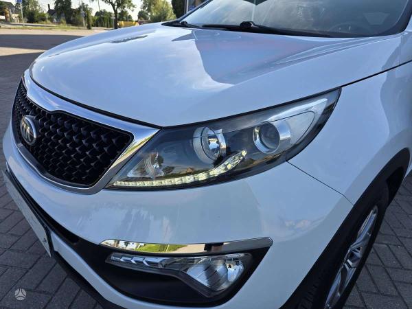 Balts Kia Sportage 2015 Tauragė, ar dzinēja tilpumu 1.69 L un nobraukumu 138 tūkst. km par 7999 €, foto 8 vietnē AUTOMOTO.COM.LV