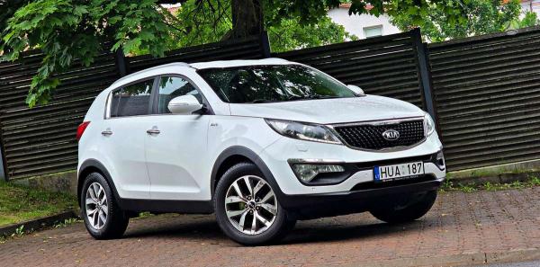 Balts Kia Sportage 2015 Viļņa, ar dzinēja tilpumu 2.00 L un nobraukumu 120 tūkst. km par 11900 €, foto 6 vietnē AUTOMOTO.COM.LV