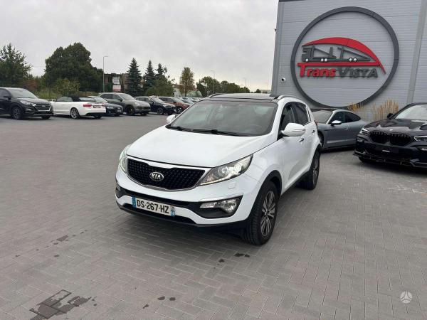 Белый Киа Sportage 2015 в Тельшяй, объемом двигателя 2.00 л и пробегом 195 тыс. км за 7500 €, фото 3 на AUTOMOTO.COM.LV