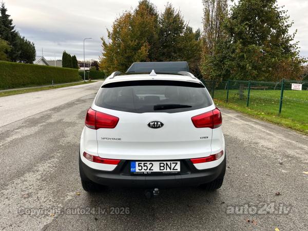 Киа Sportage 2015 в Таллин на AUTOMOTO.COM.LV Белый Киа Sportage 2015 в Таллин, объемом двигателя 2.00 л и пробегом 112 тыс. км за 12499 €, фото 5 на AUTOMOTO.COM.LV