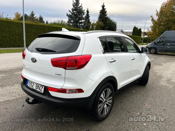 Киа Sportage 2015 в Таллин на AUTOMOTO.COM.LV Белый Киа Sportage 2015 в Таллин, объемом двигателя 2.00 л и пробегом 112 тыс. км за 12499 €, фото 7 на AUTOMOTO.COM.LV