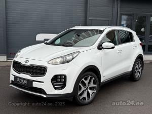 White Kia Sportage 2016 in Tallinn, with an engine capacity of 2.00 L and mileage of 142 thousand km for 14995 €, photo 1 on AUTOMOTO.COM.LV