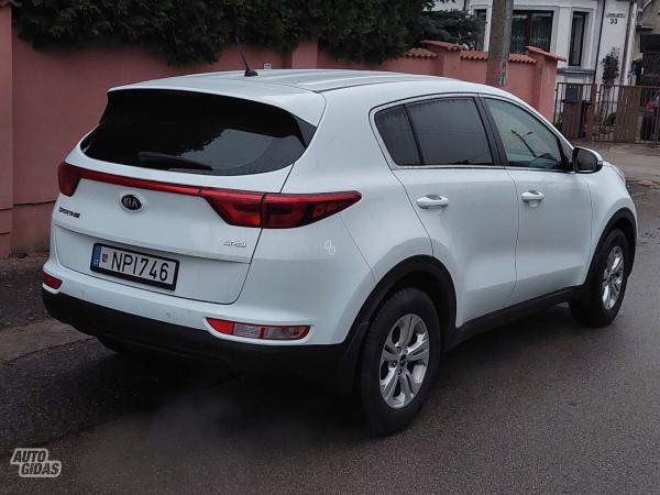 Balts Kia Sportage 2016 Klaipėda, ar dzinēja tilpumu 1.70 L un nobraukumu 300 tūkst. km par 7900 €, foto 3 vietnē AUTOMOTO.COM.LV