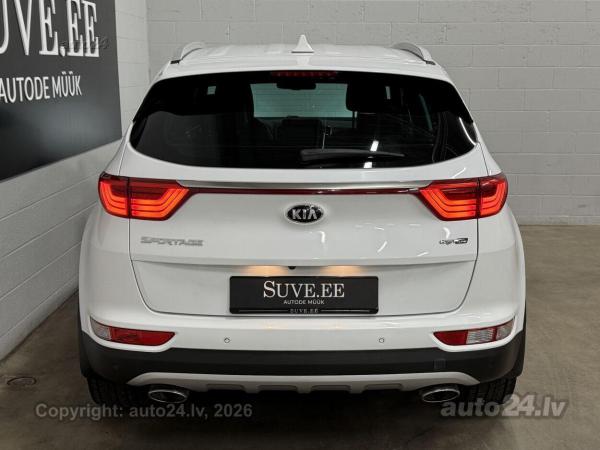 White Kia Sportage 2016 in Tallinn, with an engine capacity of 2.00 L and mileage of 142 thousand km for 13995 €, photo 9 on AUTOMOTO.COM.LV
